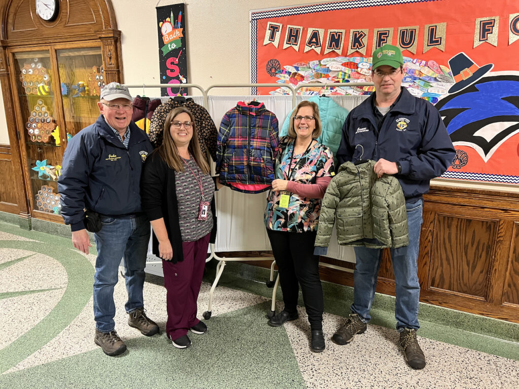 The Peru GazettePeru K of C brings Coats For Kids to Peru Elementary ...